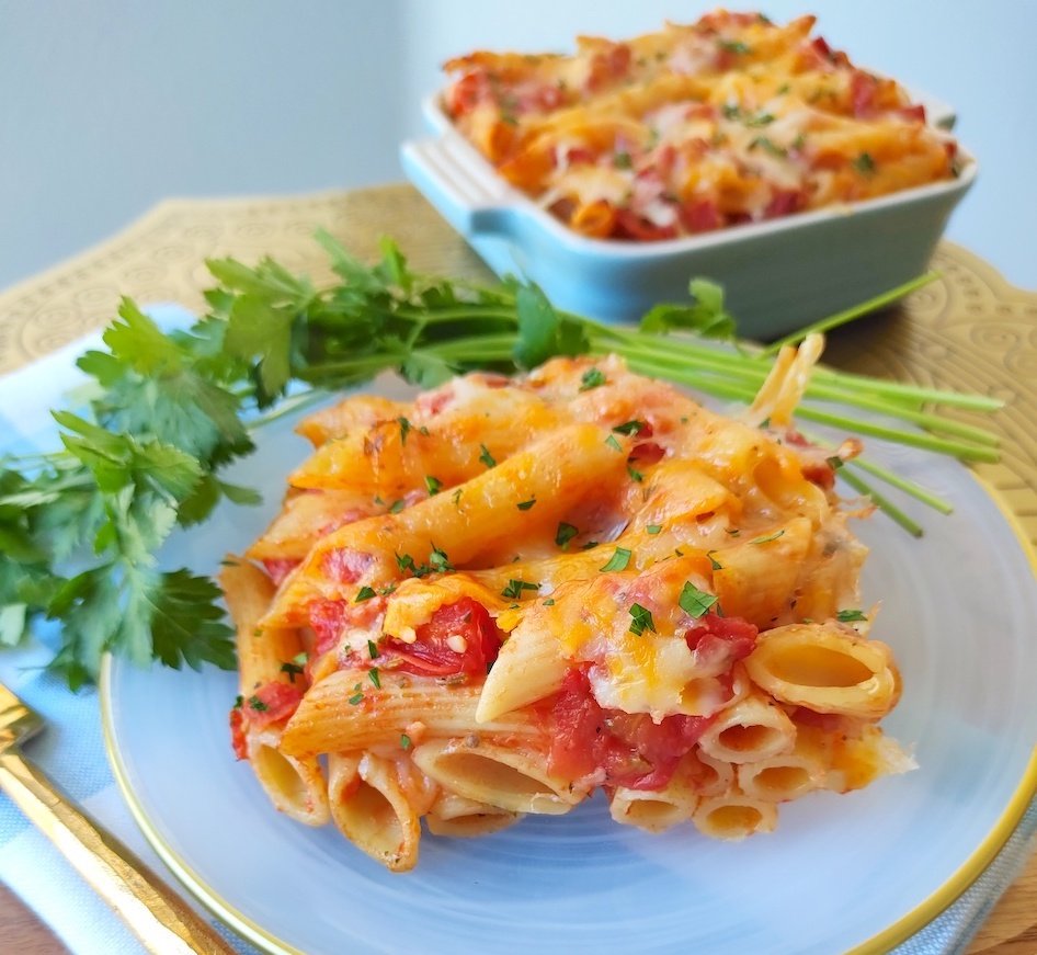 Baked Pasta with Tomato Sauce - Vanguard of Hollywood