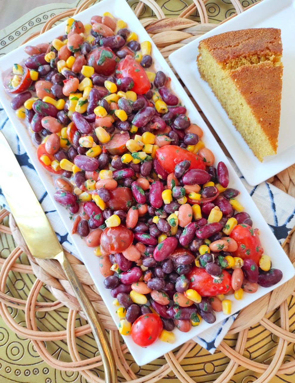 The Best Homemade Cornbread - Vanguard of Hollywood