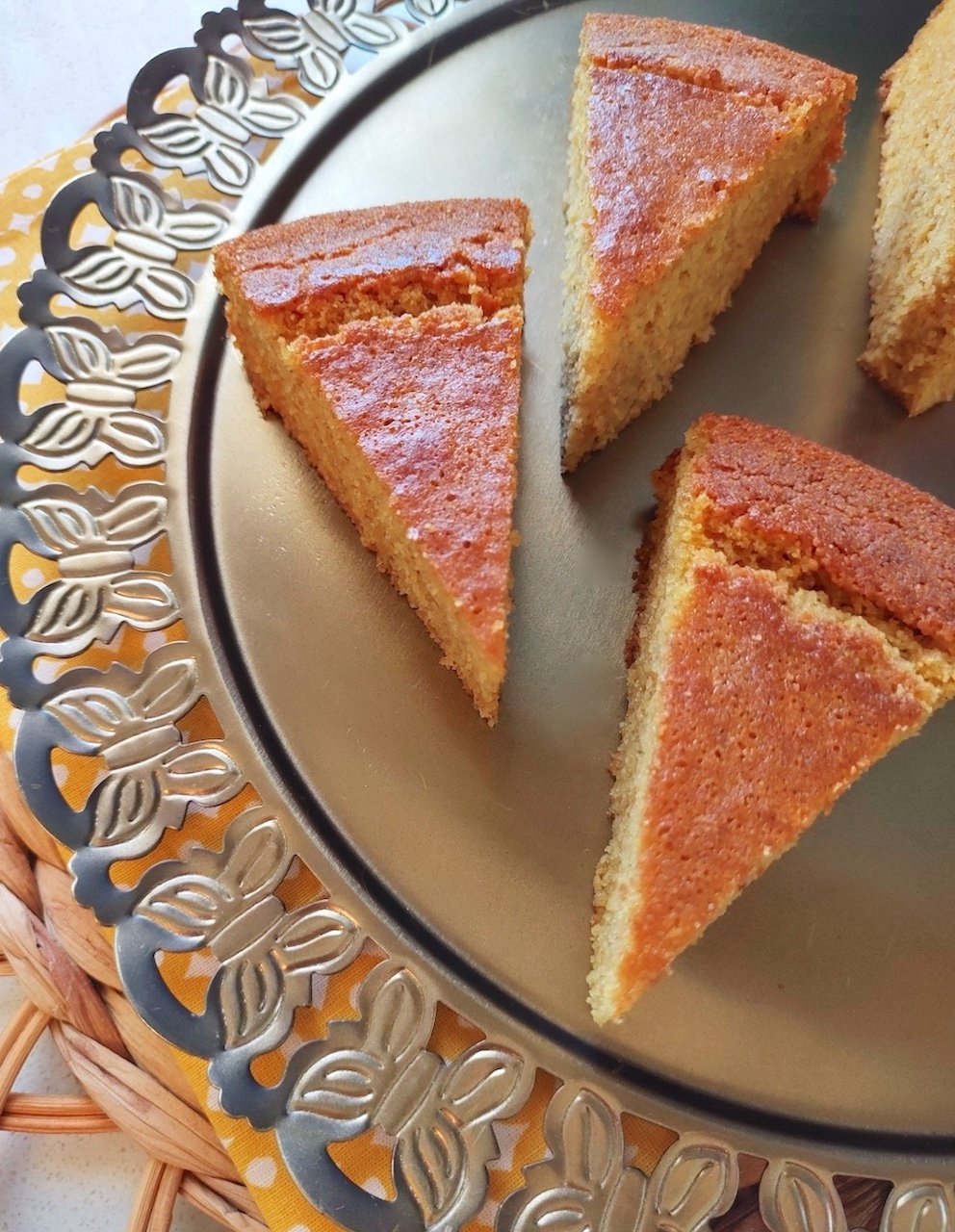 The Best Homemade Cornbread - Vanguard of Hollywood