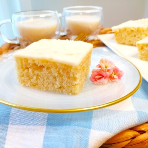 Doris Day Lemon Cake - Vanguard of Hollywood