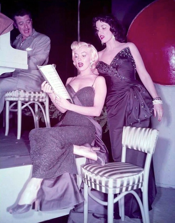 Jane Russell: Full-Figured & Faithful - Vanguard of Hollywood